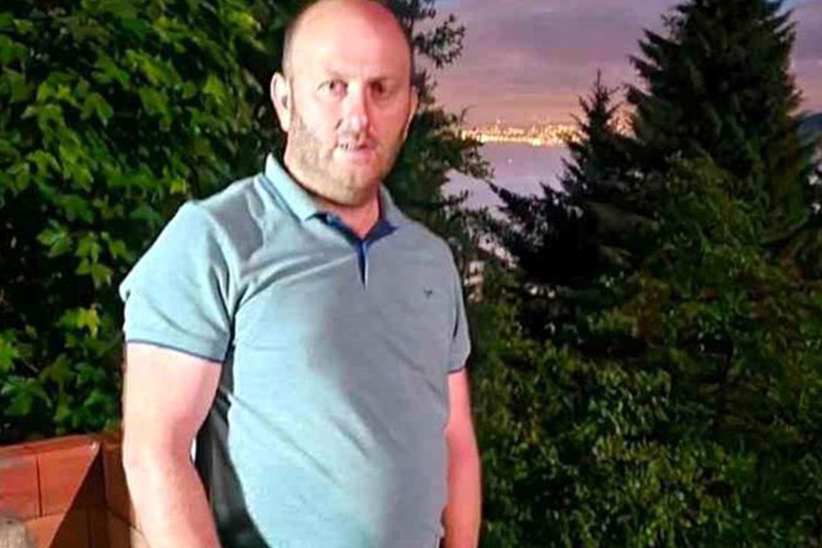Trabzon'da denizde boğulma tehlikesi geçiren baba kurtarılamadı - Haberler