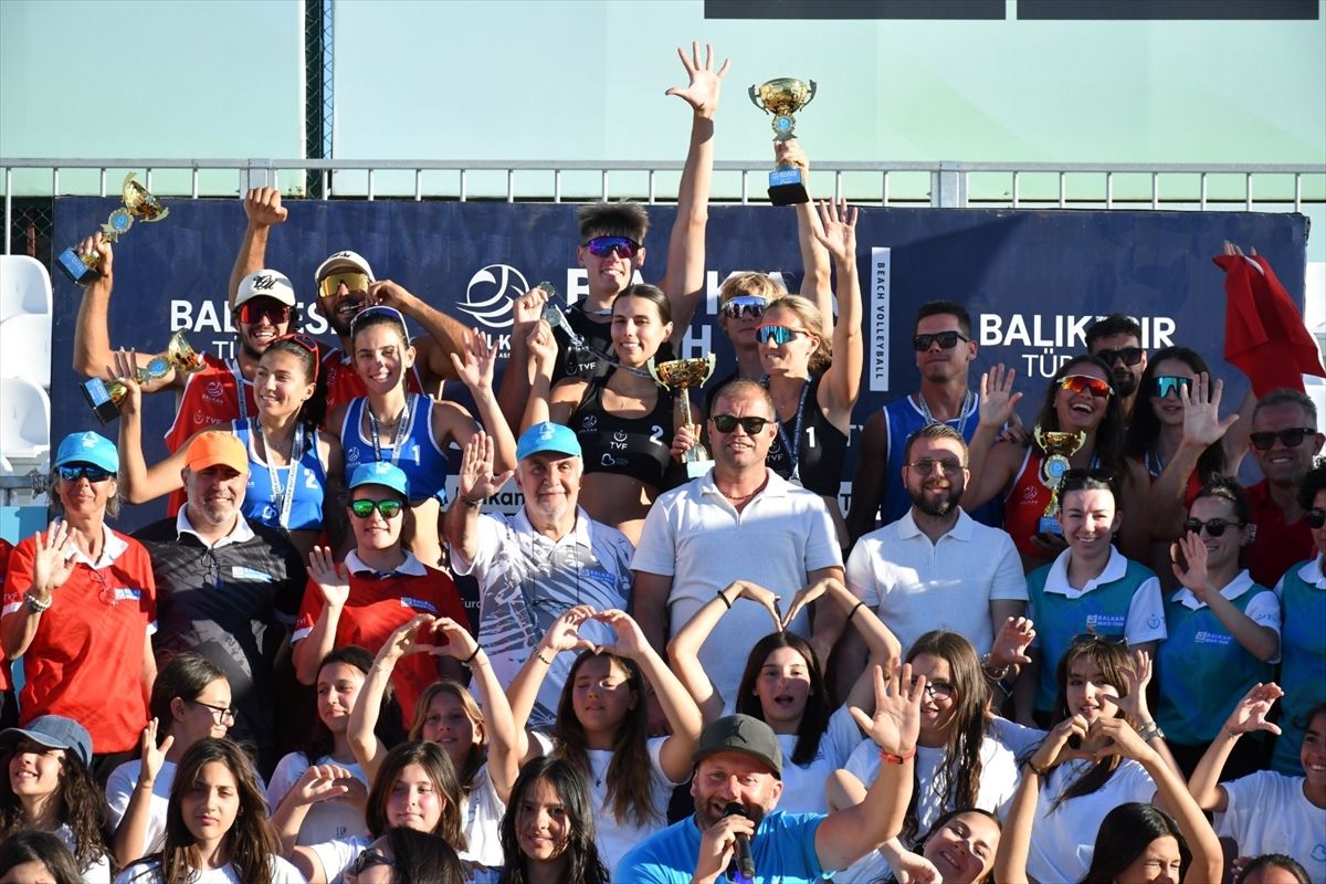 Balıkesir'de Plaj Voleybolu Balkan Şampiyonası sona erdi - Haberler