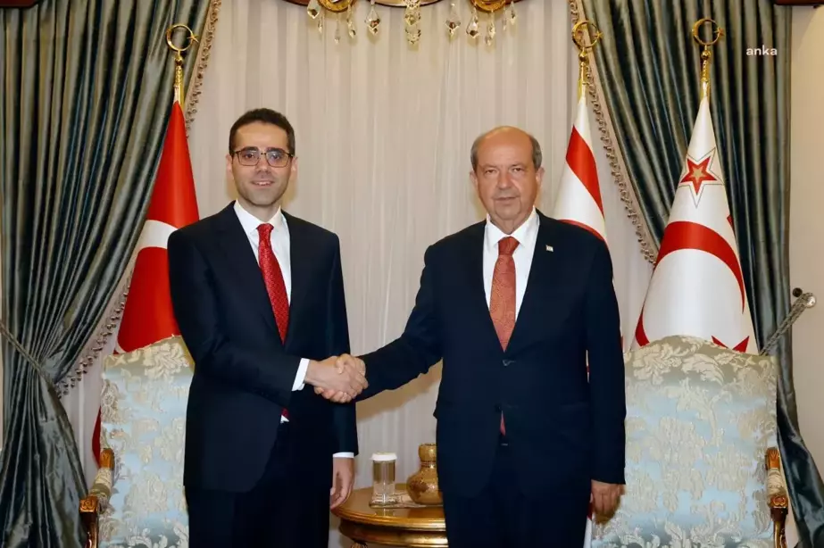 Türkiye'nin Lefkoşa Büyükelçisi Yasin Ekrem Serim, KKTC Cumhurbaşkanı ...